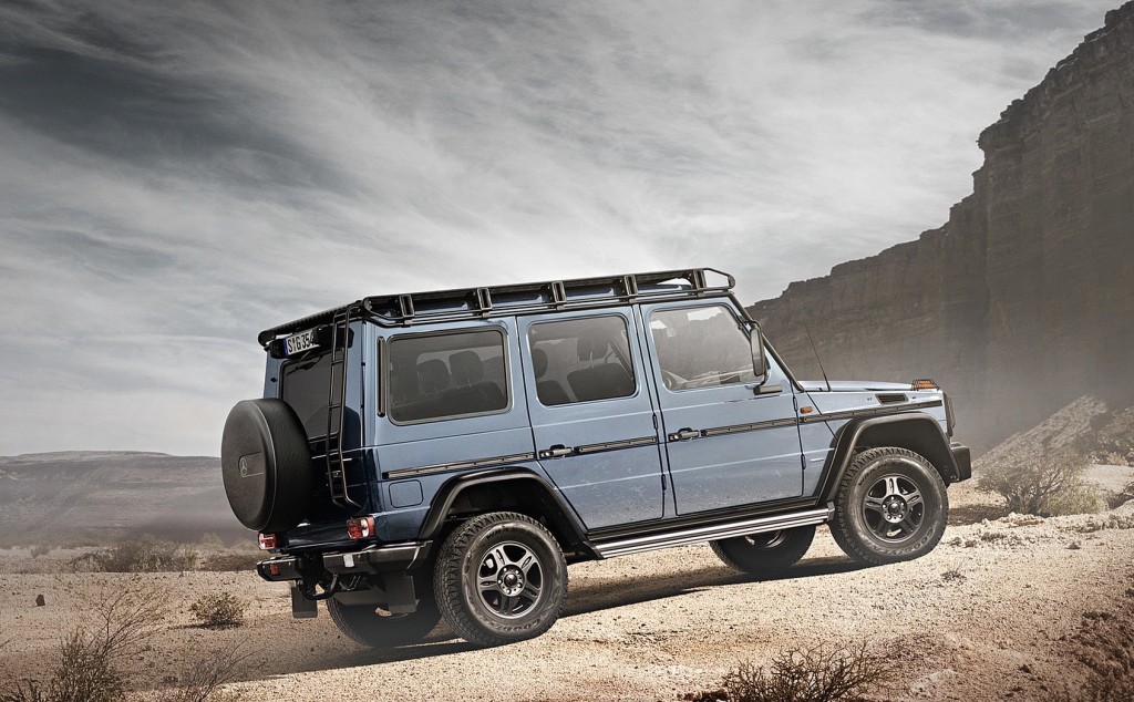 ChinaBlue / *Visionary Tokyo / Ring of Colour