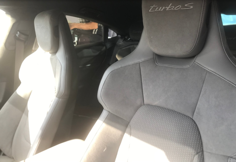 Taycan Race-Tex Interior / *Visionary Tokyo / Ring of Colour