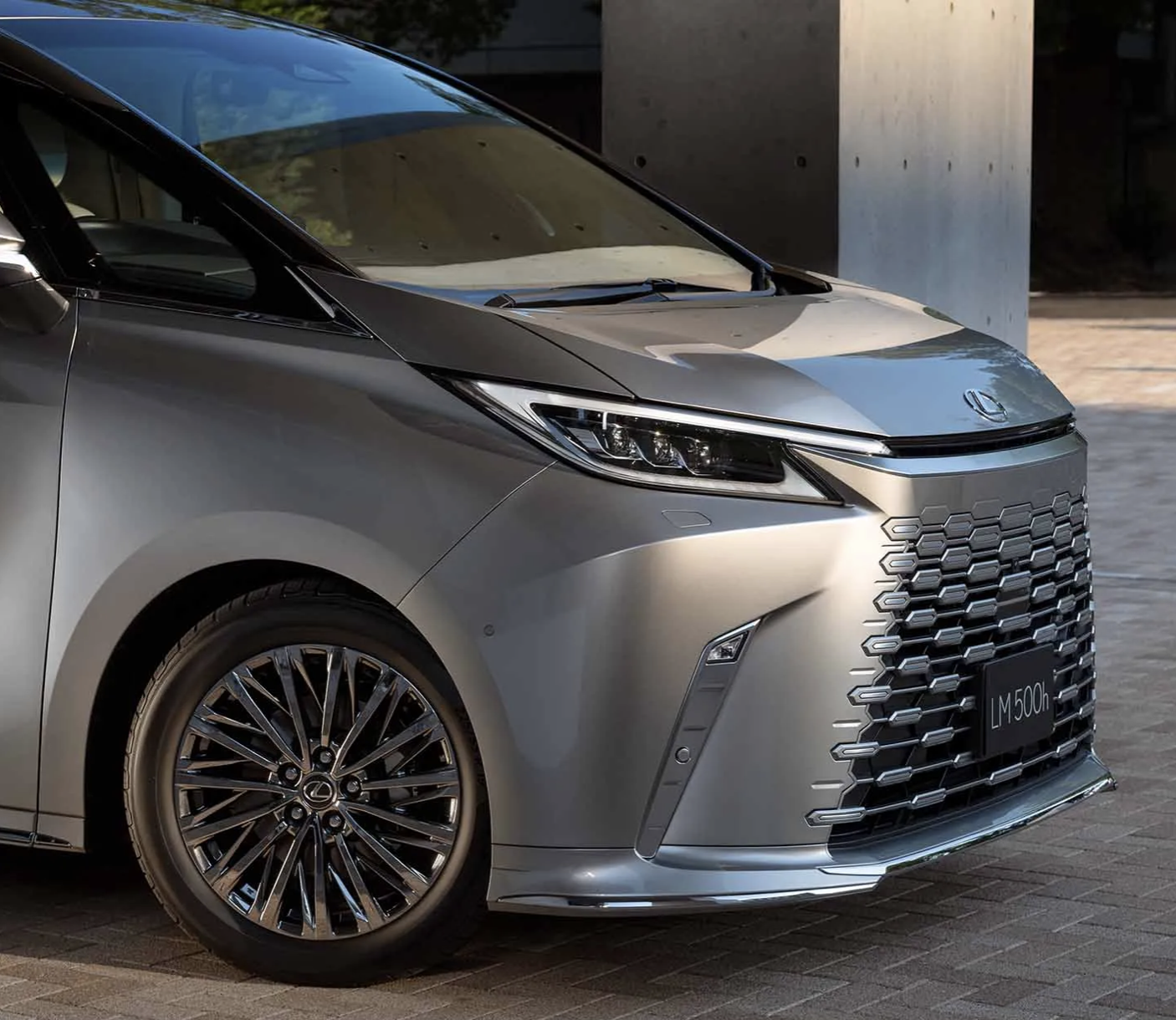 Lexus LM500h / *Visionary Tokyo / Ring of Colour