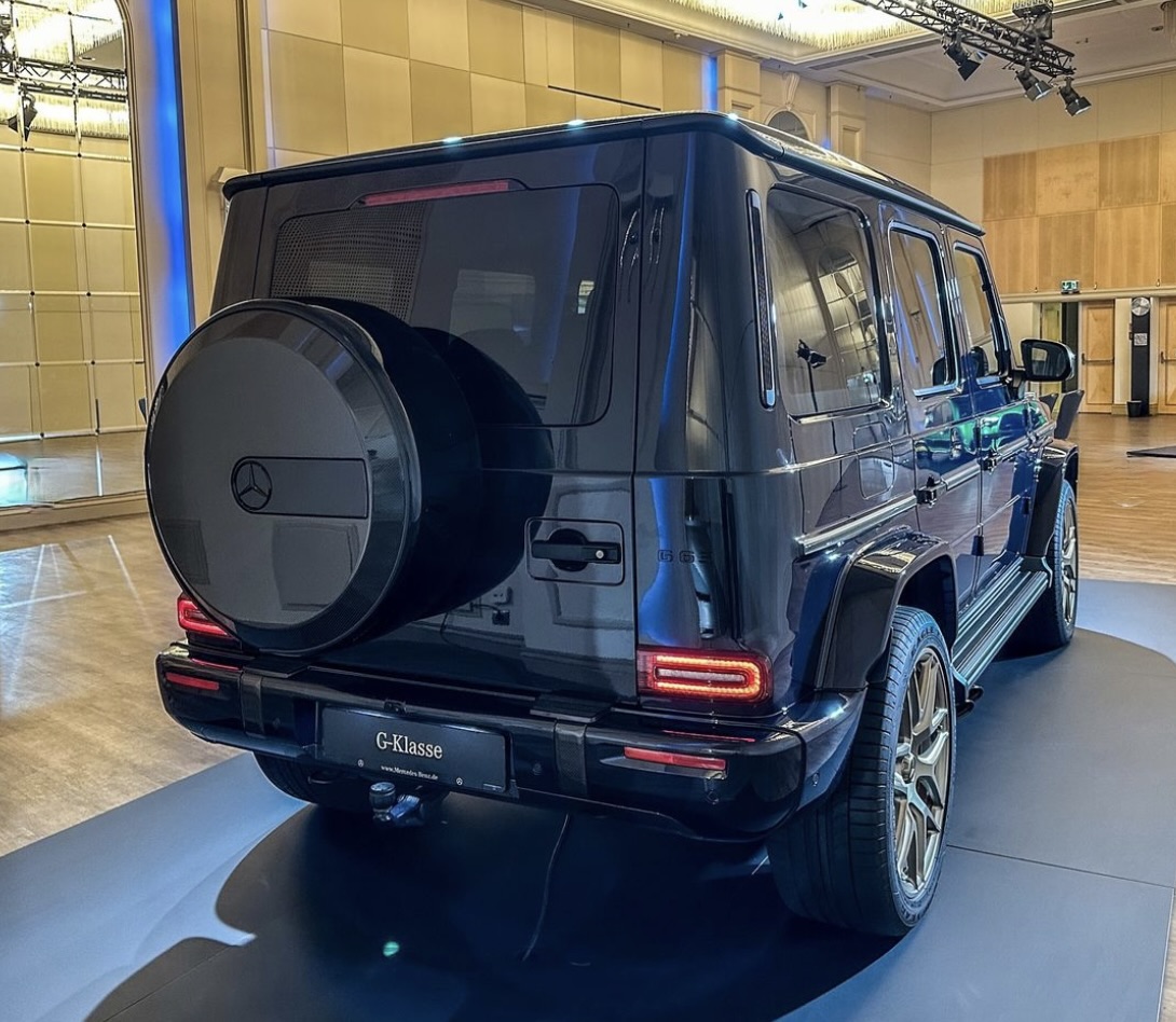 Colors of G63 / *Visionary Tokyo / Ring of Colour